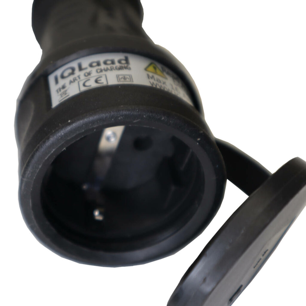 Adapter Type 2 to Schuko - IQLaad